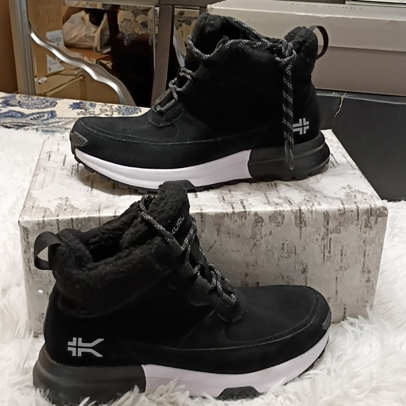 KURU | Shoes | Kuru Atom Lumi Black Leather Ankle Boots With Plantar ...